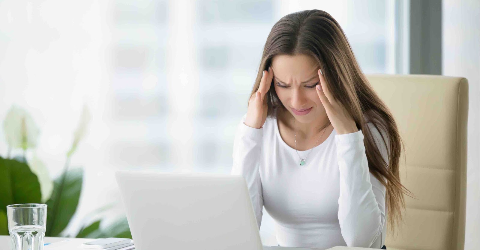 Headache Management Tips for Regular Headache Sufferers | Dr Miki Humphrey